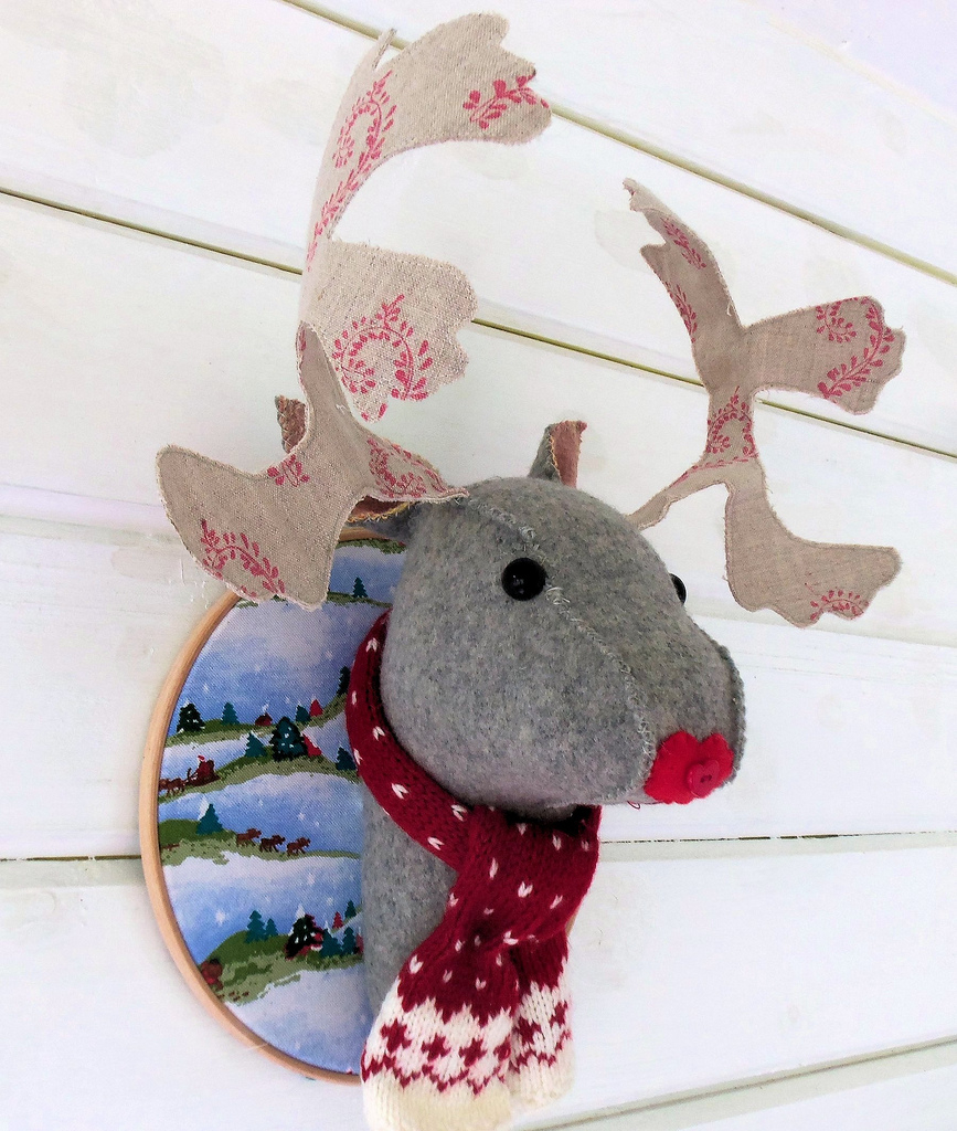 Reindeer Sewing Pattern Deer Heads Fabric Deer Head Bustle Sew ...